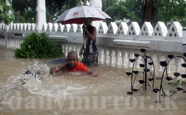 Our Lanka: Colombo Flood : photos