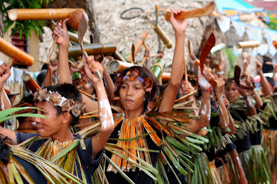 Tribu Mananggite: CAIS