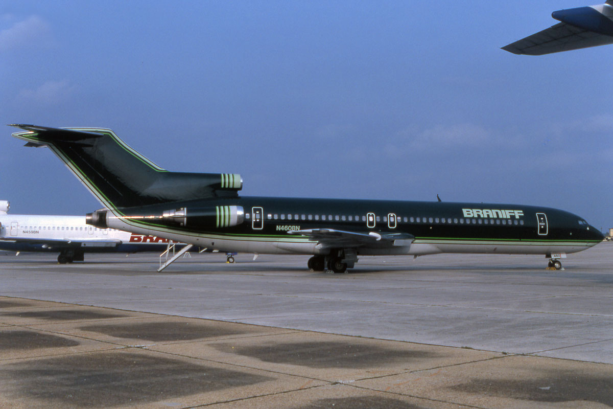 PlaneSpotters Slide-Collections: Braniff B722 N460BN