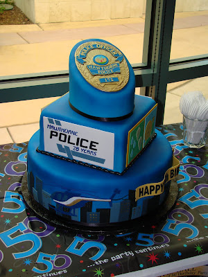 Emily's Cakes: Police Cake
