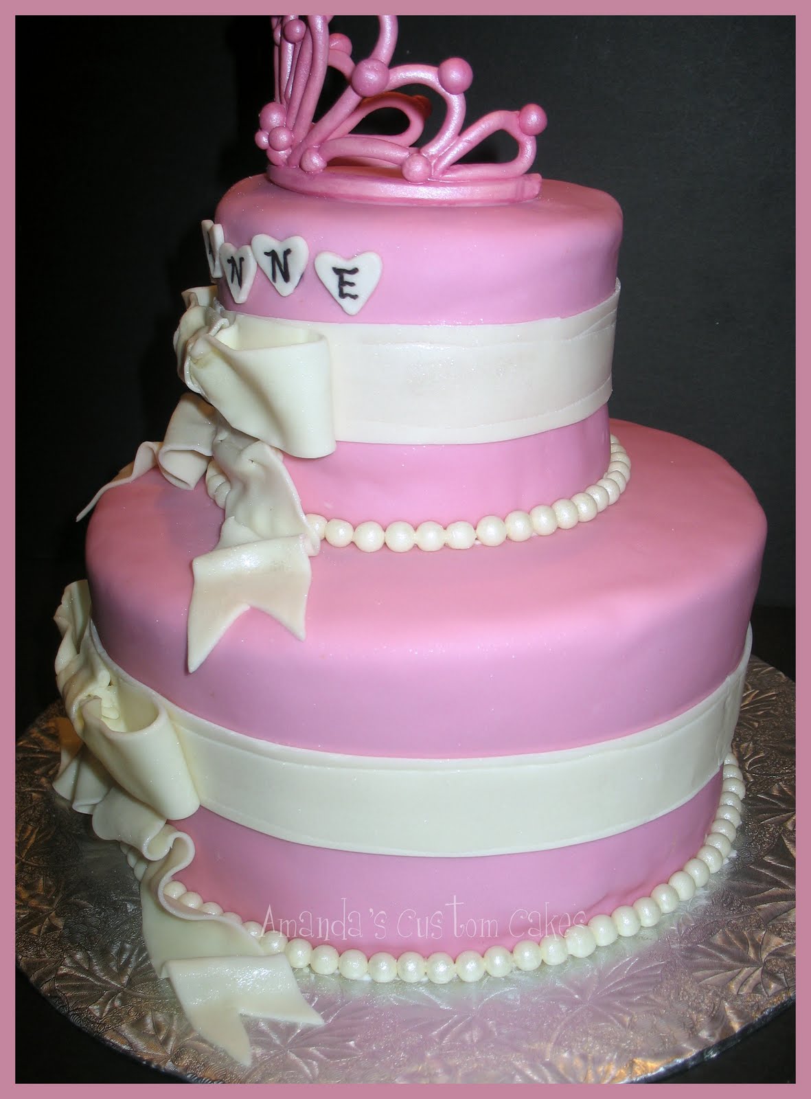 Amanda's Custom Cakes: A very pretty princess cake!