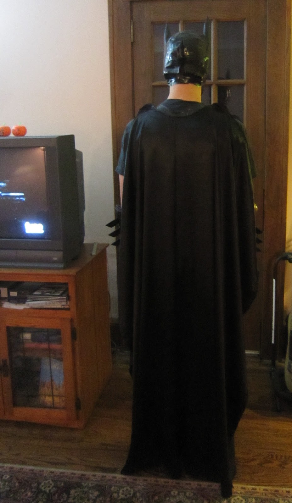 Chuck Does Art: DIY Batman Costume: Cape