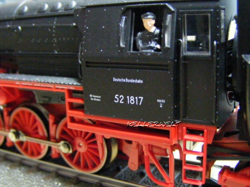 Kellerwelt ... meine "kleine" H0 Modellbahn: Die ROCO BR52 - Video