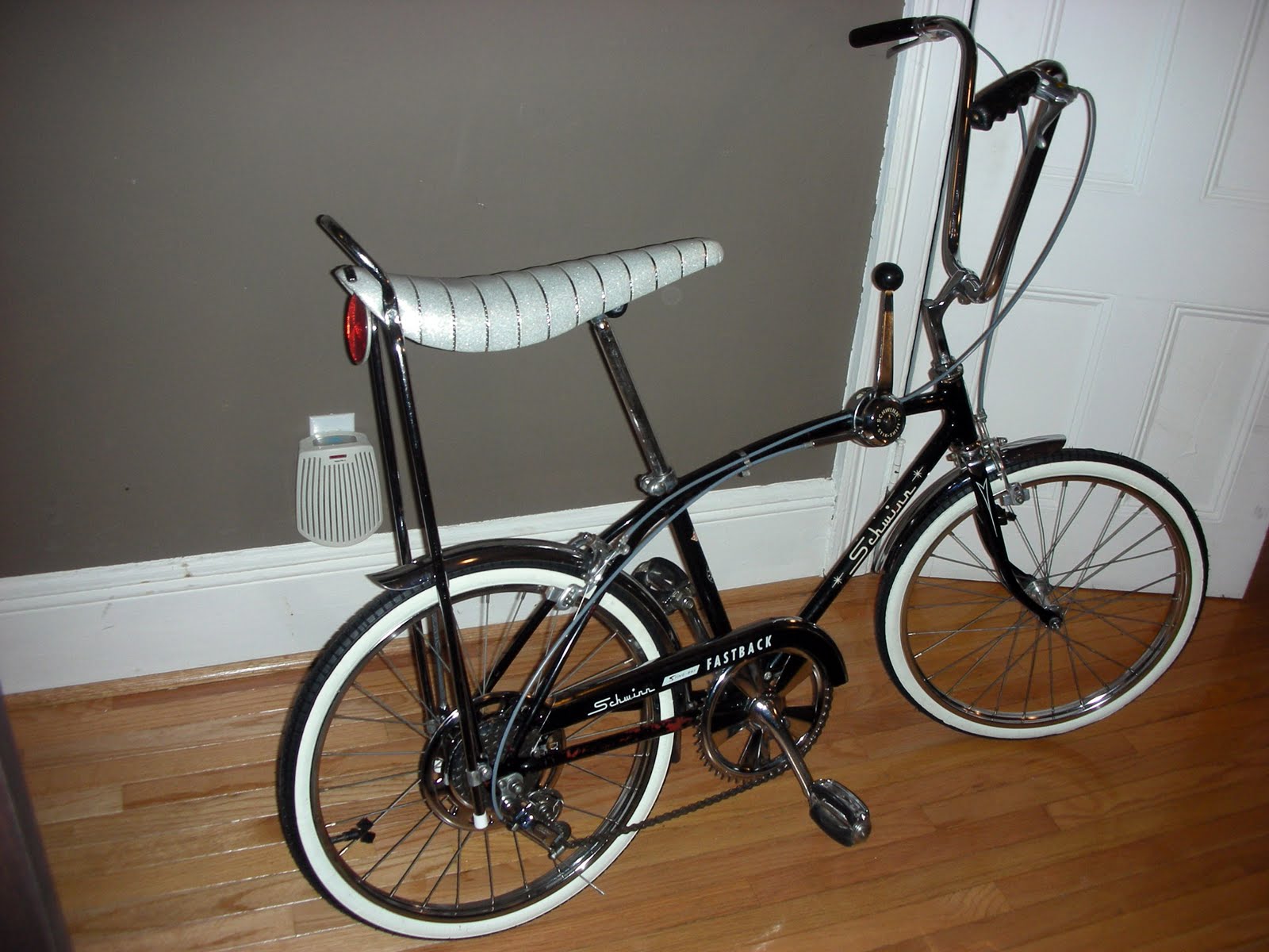 The Muscle Bike Blog: 1968 Schwinn Fastback 5 speed