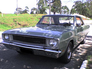 Dodge Fever: Os Dodges da família: Dart 77