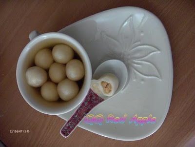 QQ Love In The Kitchen: Tang Yuan - Tong Yuen - glutinous balls - 元宵 - 湯圓