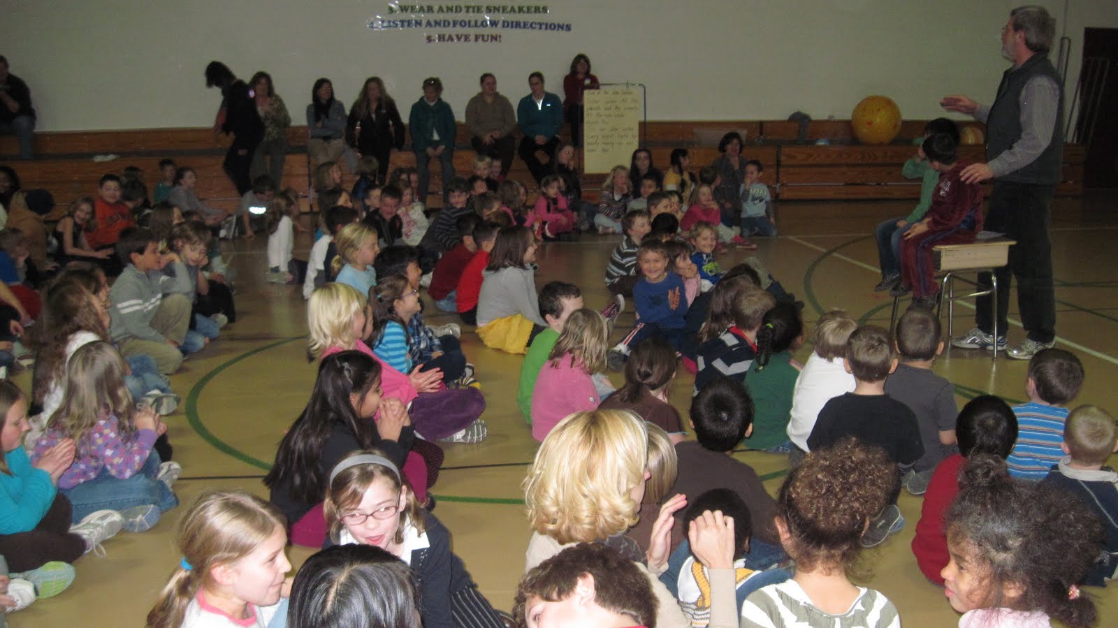 Second Grade Friends!: All School Sing and Cafe Sun!! What a Day!!