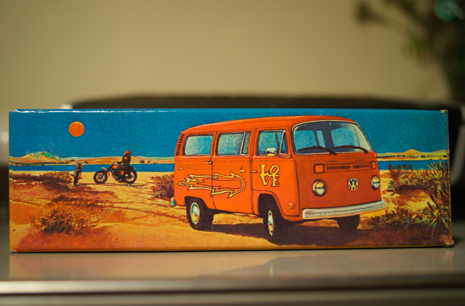 Big Blue's Online Carburetor: VW bus Avon bottle