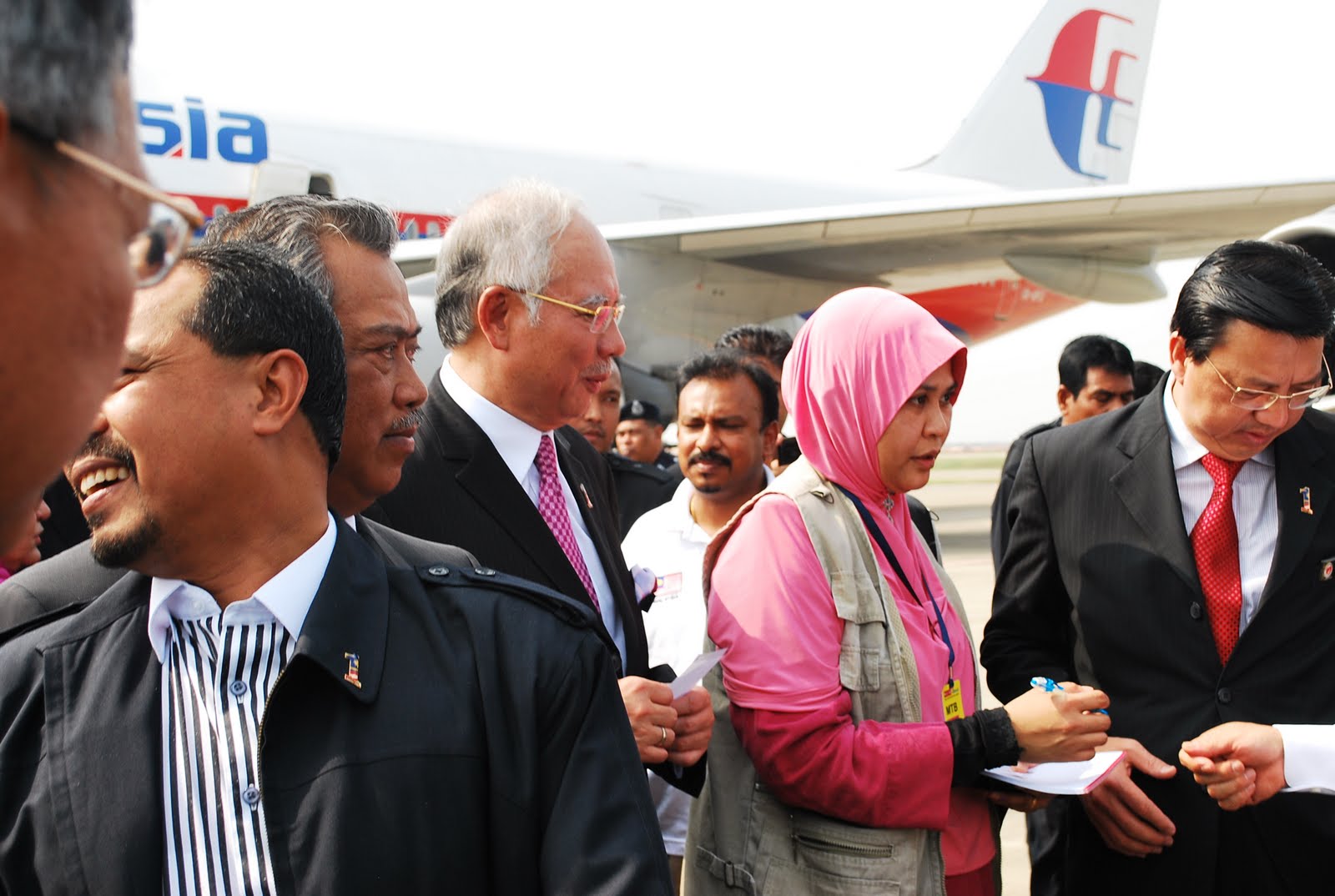 MM TEST5: Ketibaan Kumpulan Pertama Ops Piramid - 7hb Feb 2011 ...