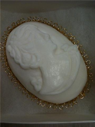 art•[ahrt]•noun: SOAP/SPAM CARVING CONTEST