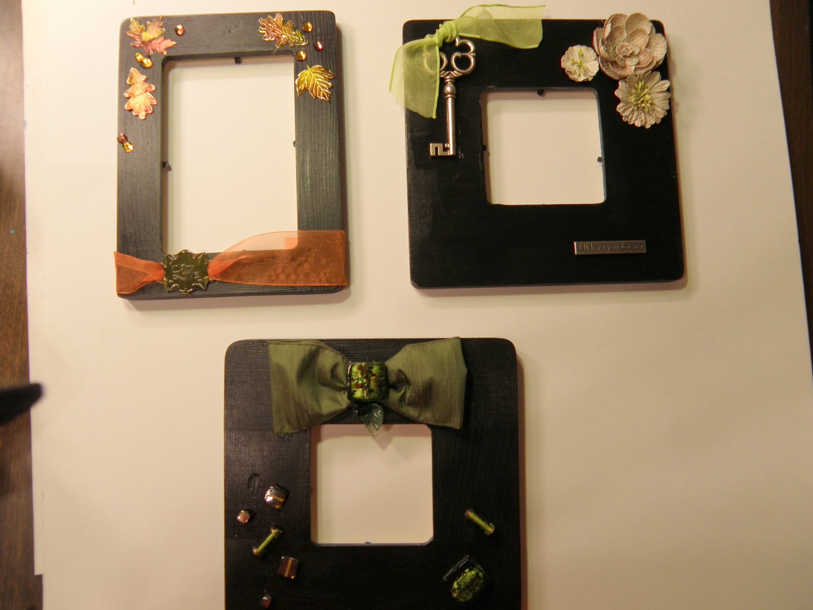 General Scrappy: We made some gorgeous frames tonight!!