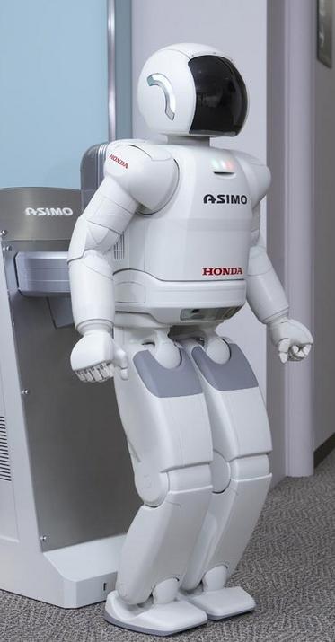 Los Robots at emaze Presentation