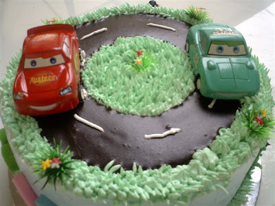 Cake Station: Kue Ultah Mobil untuk Sulthan