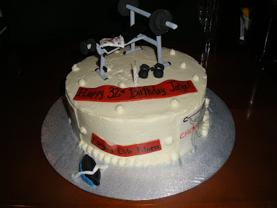 Custom Cakes: CrossFit cake