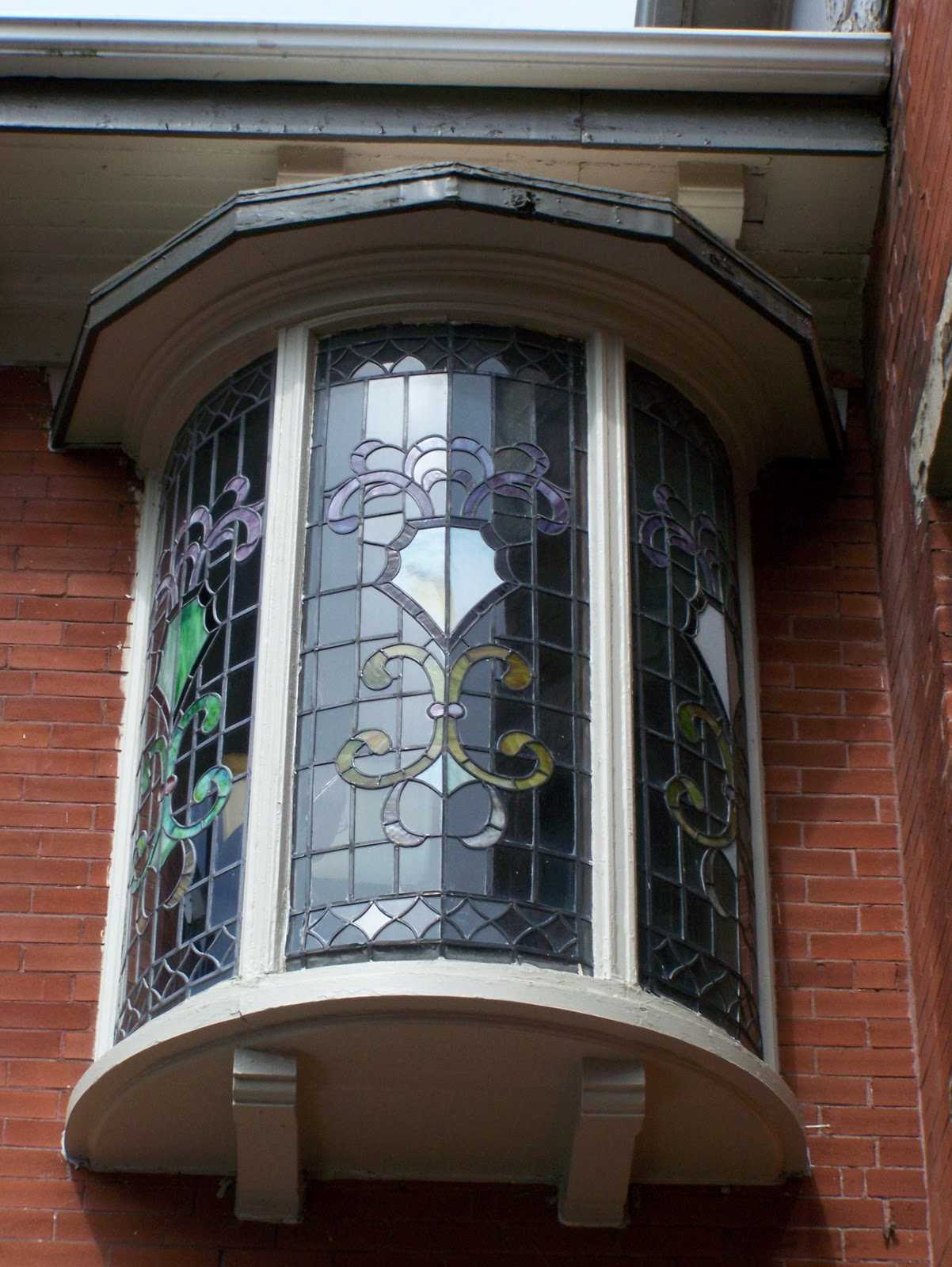 Coming Retractions: Benign Trespass - A Tour through Doors Open London 2010