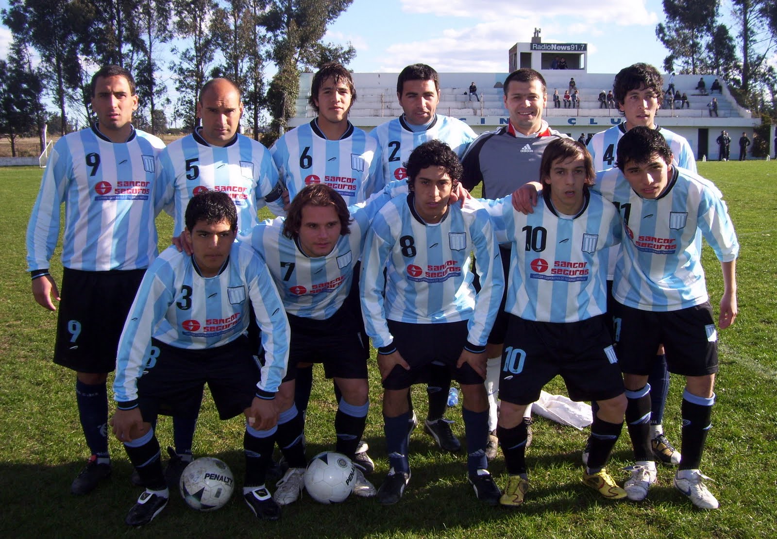 "Racing Fútbol Club": Racing frenó al puntero de la zona “B”!!! Racing ...
