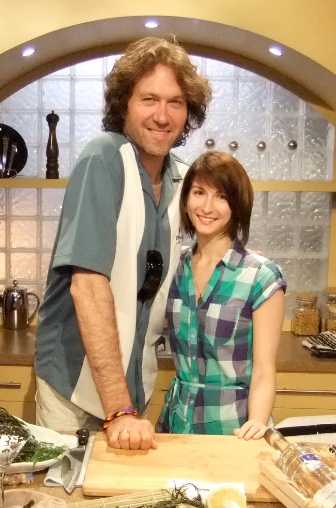 Tastes Like More: Things to do: Meet Chef Michael Smith. CHECK!