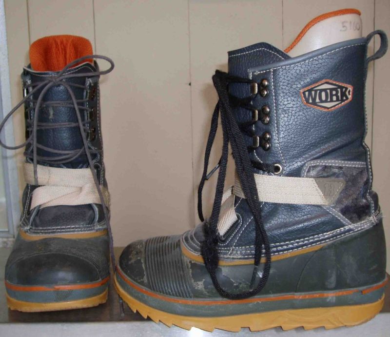 10engines: burton work boot 2012