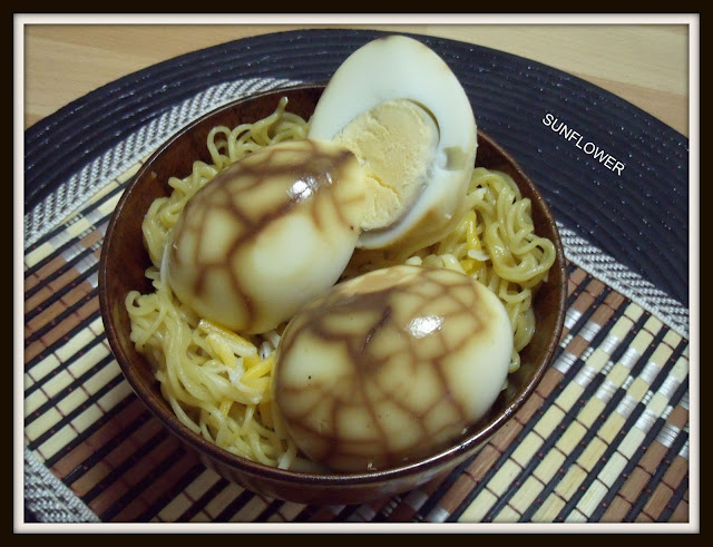 CHINA: HUEVOS CENTENARIOS EN NIDOS DE PASTA Y QUESO ( CHINA ) - LOS ...