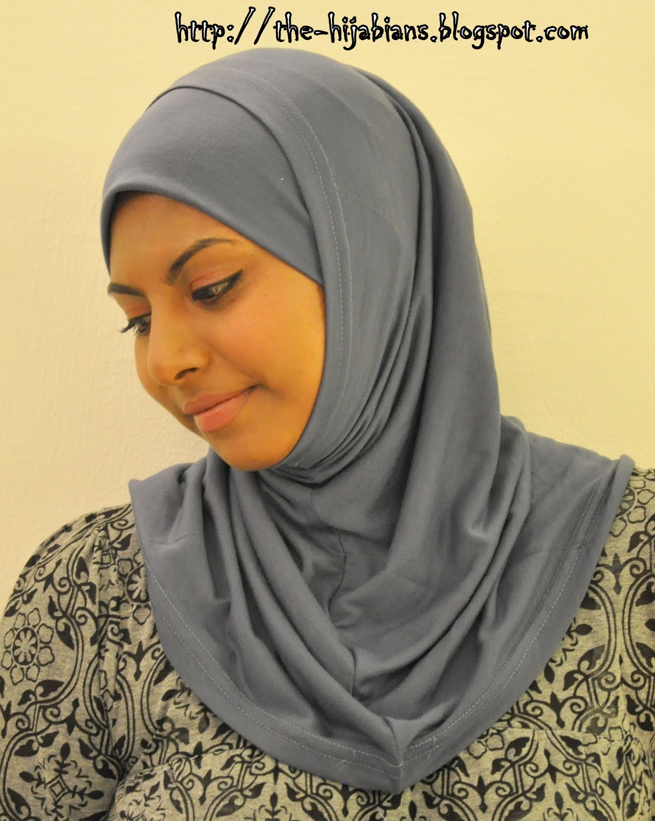 The Hijabians: Soft Cotton Syria Plain