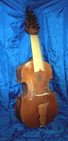 Lira da gamba - Lirone