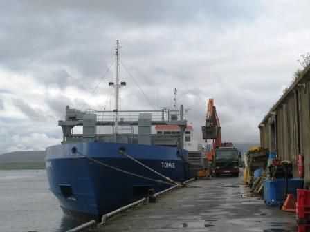 Life on (nearly) a Small Island: The Coal Boat