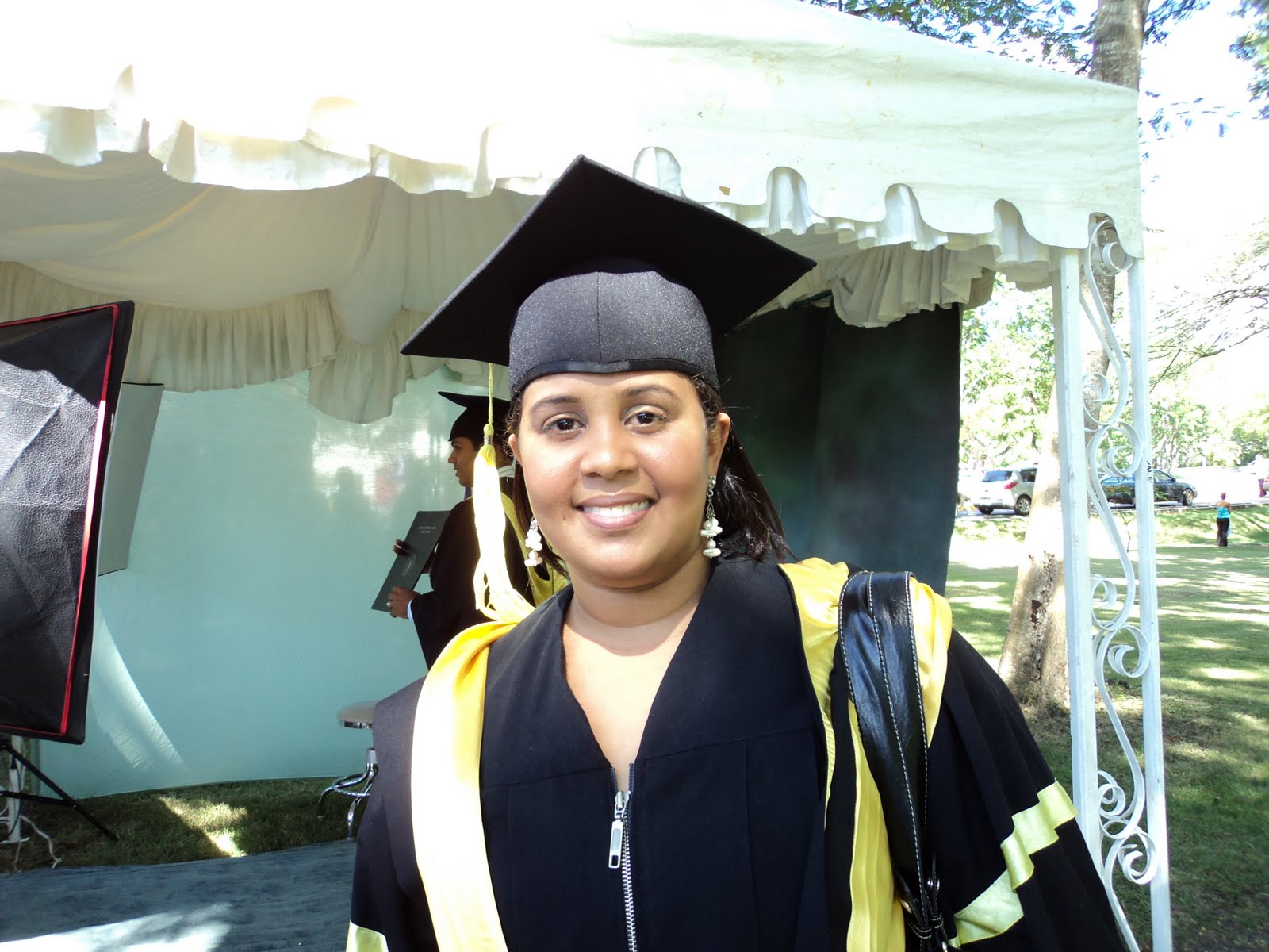 Informate @ Diario: Hija del periodista Marcelo Peralta se gradúa de ...