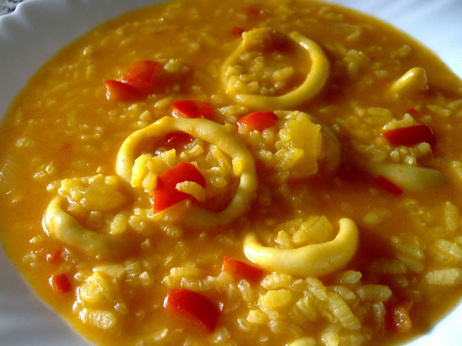 Cocina y Listo: ARROZ CALDOSO CON AROS DE CALAMAR