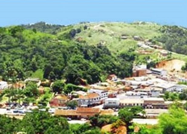 BRASIL TERRA DE ENCANTOS: "PATY DO ALFERES"