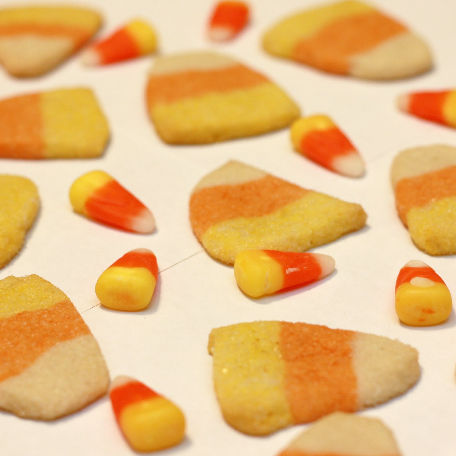 The Doctor's Dishes, Desserts & Decor: Candy Corn Cookies