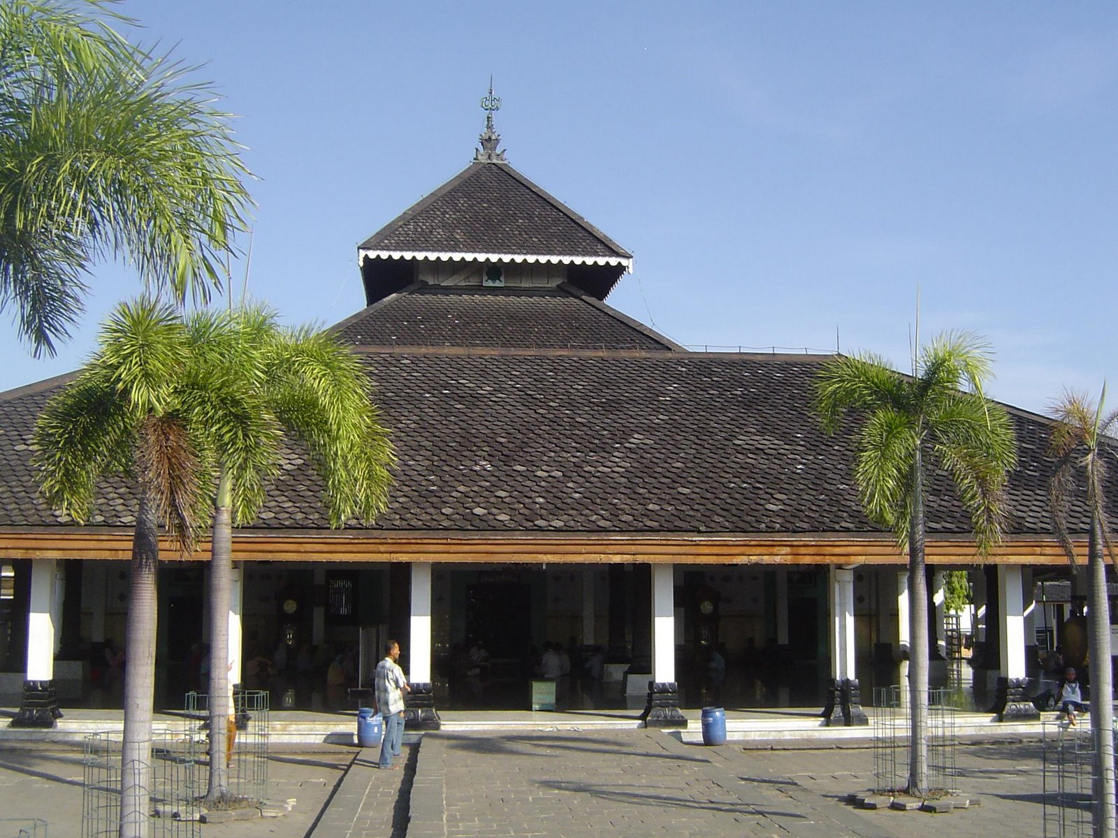 HISTORY: Masjid Demak, Indonesia