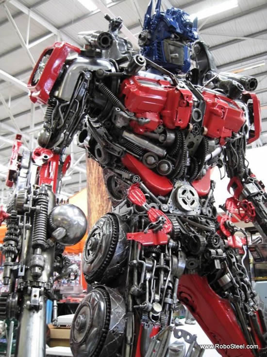 MAMALADO: Scrap Metal Transformers Sculpture Is Uber Cool