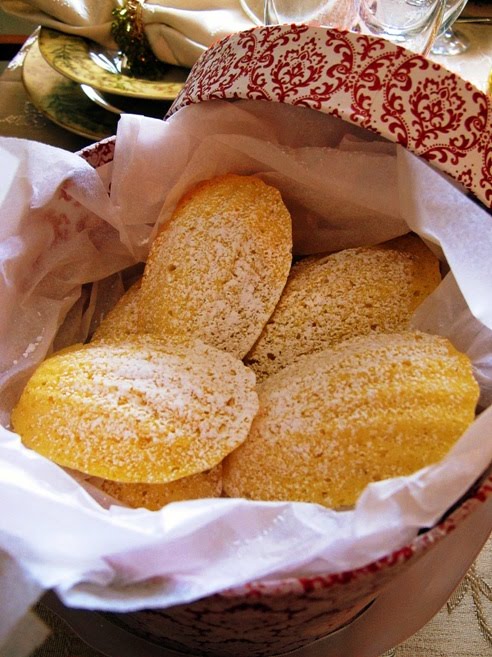 Dragon's Kitchen: Lemon Madeleines