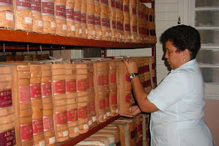 ADMINISTRACIÓN DOCUMENTAL: CÓDIGO ÉTICO DEL ARCHÍVISTA