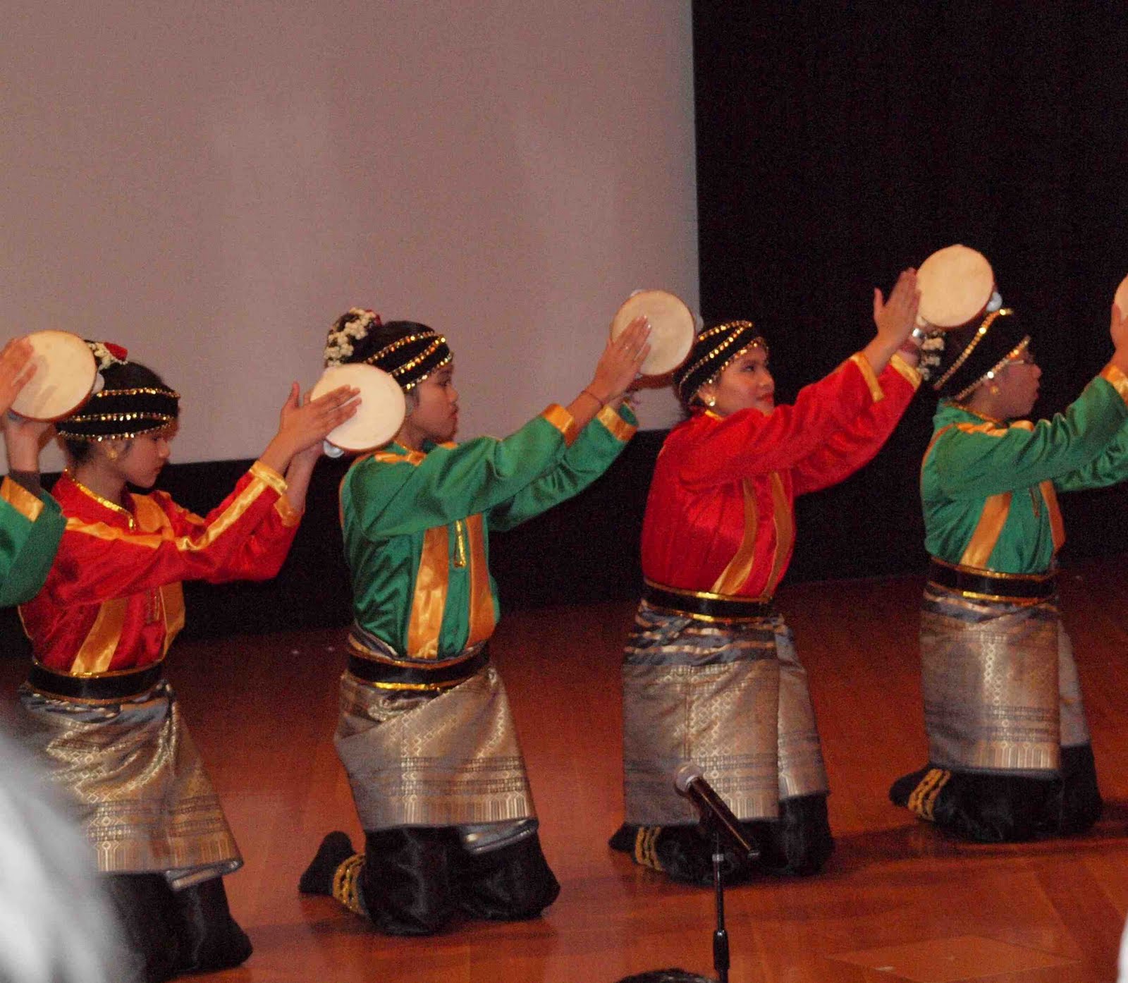 Aisha Kirana: Indonesian dance