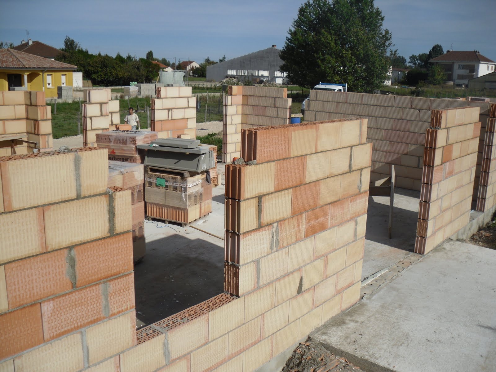 Construction de notre maison: Les murs, linteaux et chaînage