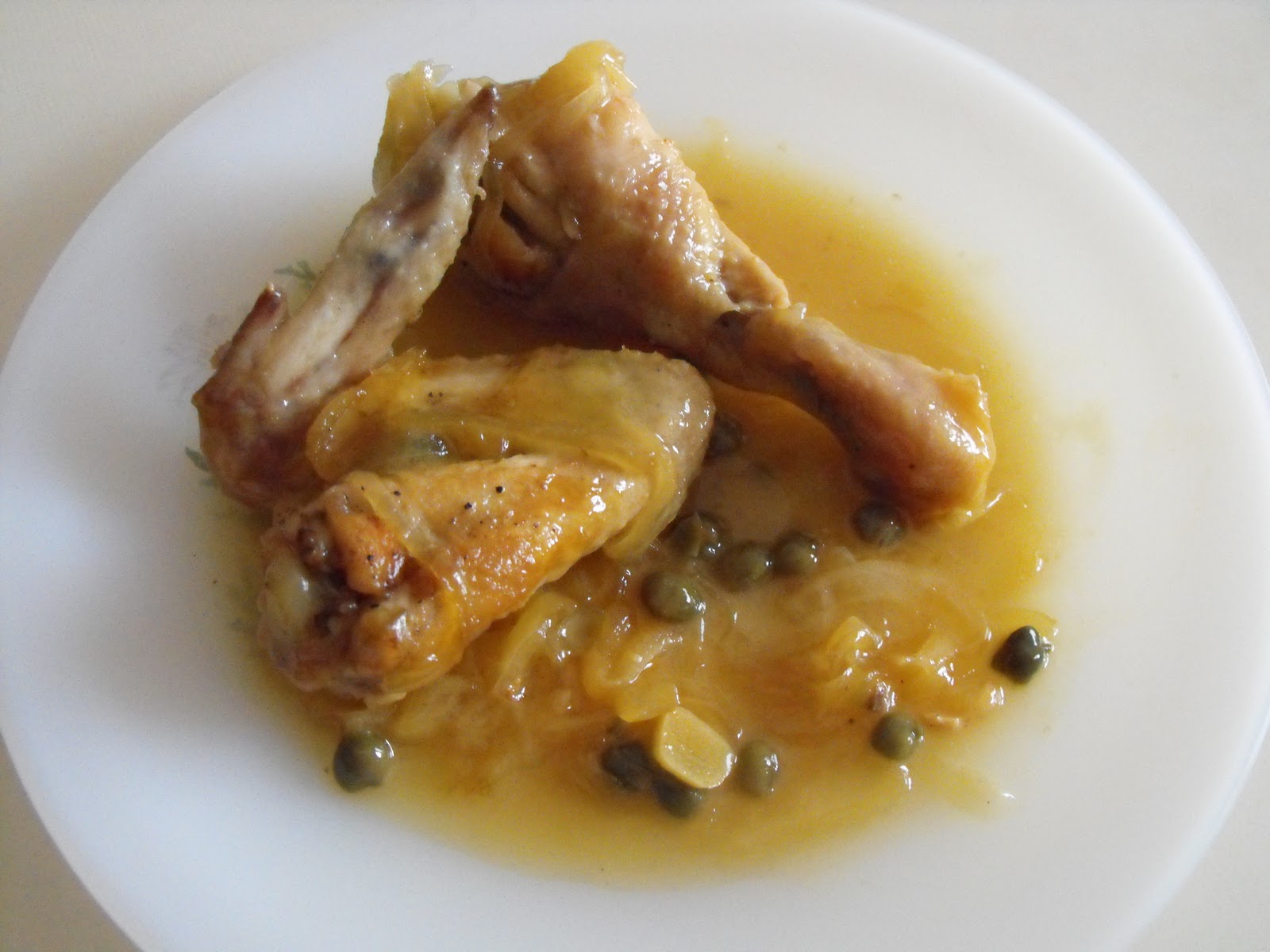 QUE COCINEN MIS HIJOS: POLLO CON SALSA DE ALCAPARRAS