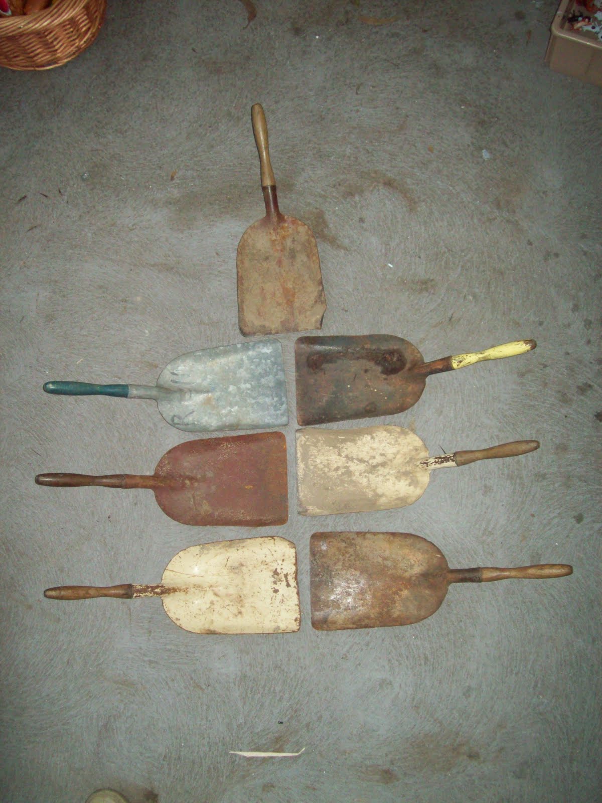 Vintage & Retro Things + More For SALE!: New and Used DUST PANS/ DUST ...