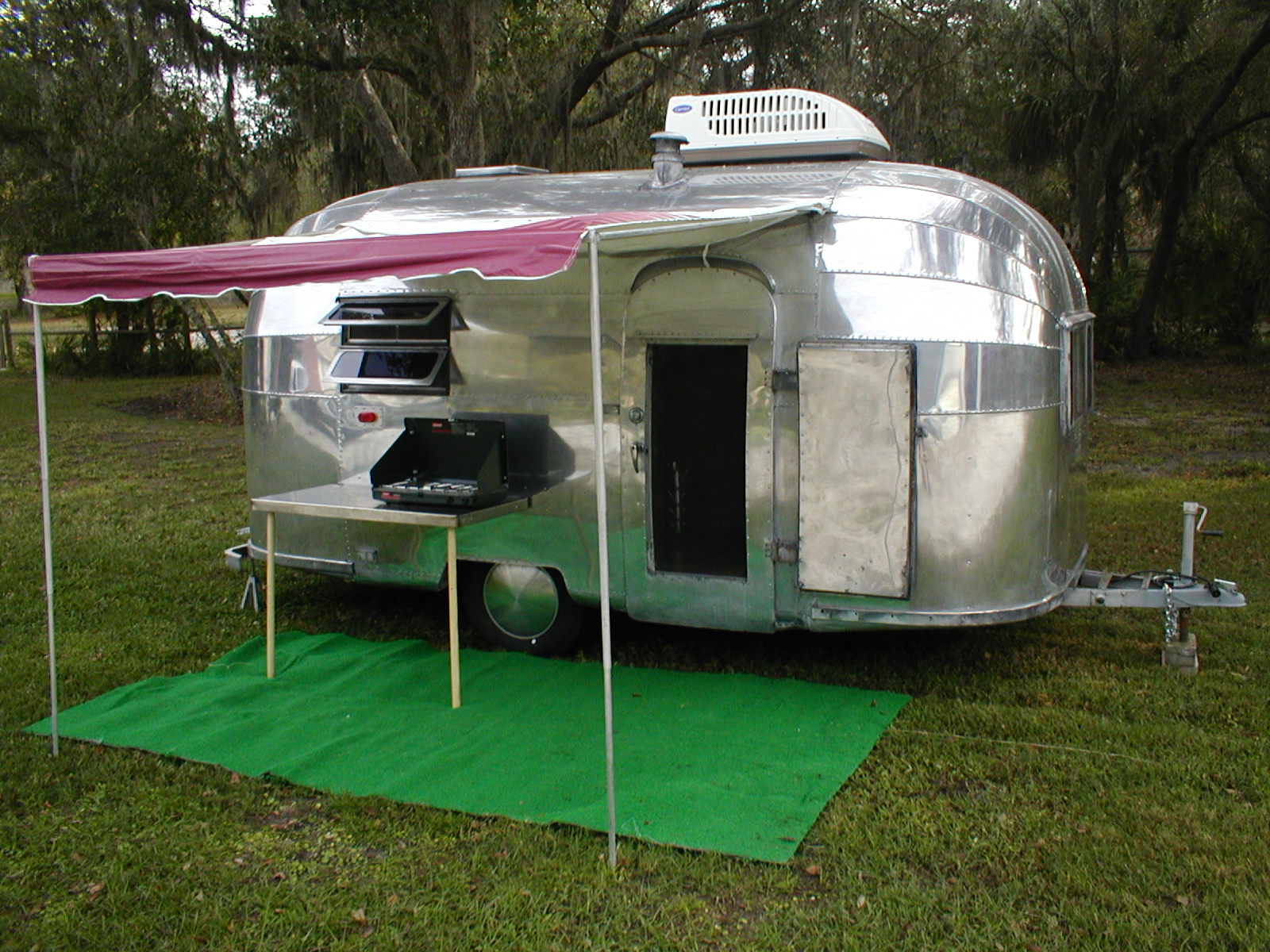 American Classic Campers, Airstreams & more: 1954 Airstream 17'