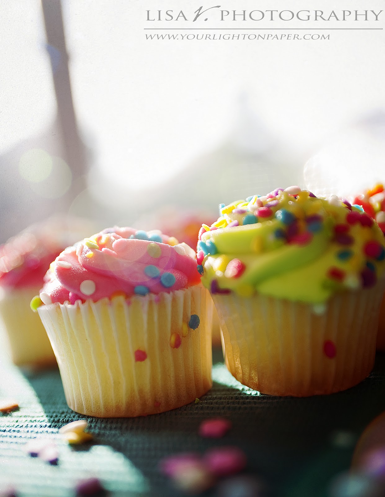 My Eyes Your Light Blog: Cupcake Food Photography