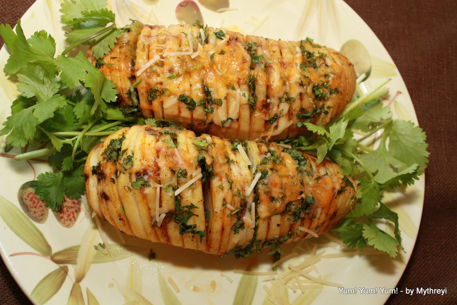 Yum! Yum! Yum!: Fancy Fanned Potatoes