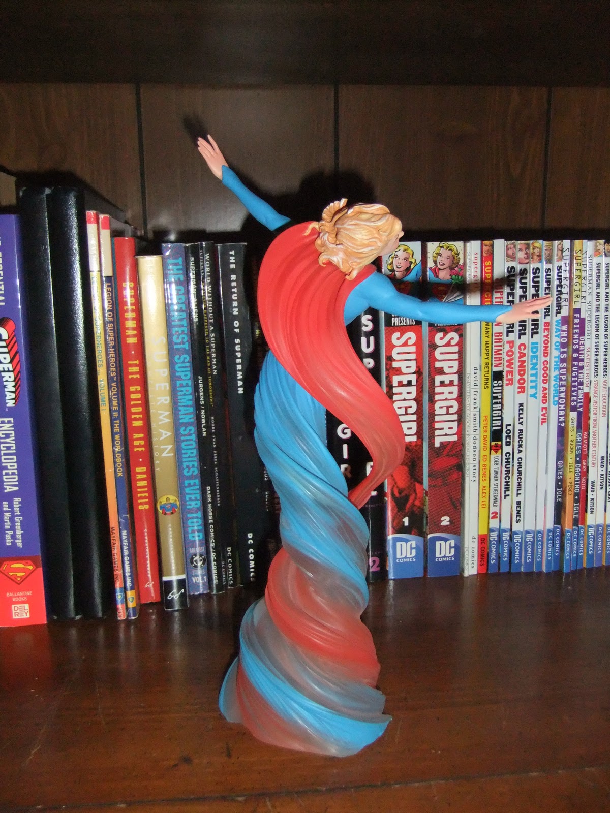 Supergirl Statues & Busts - Statue Forum