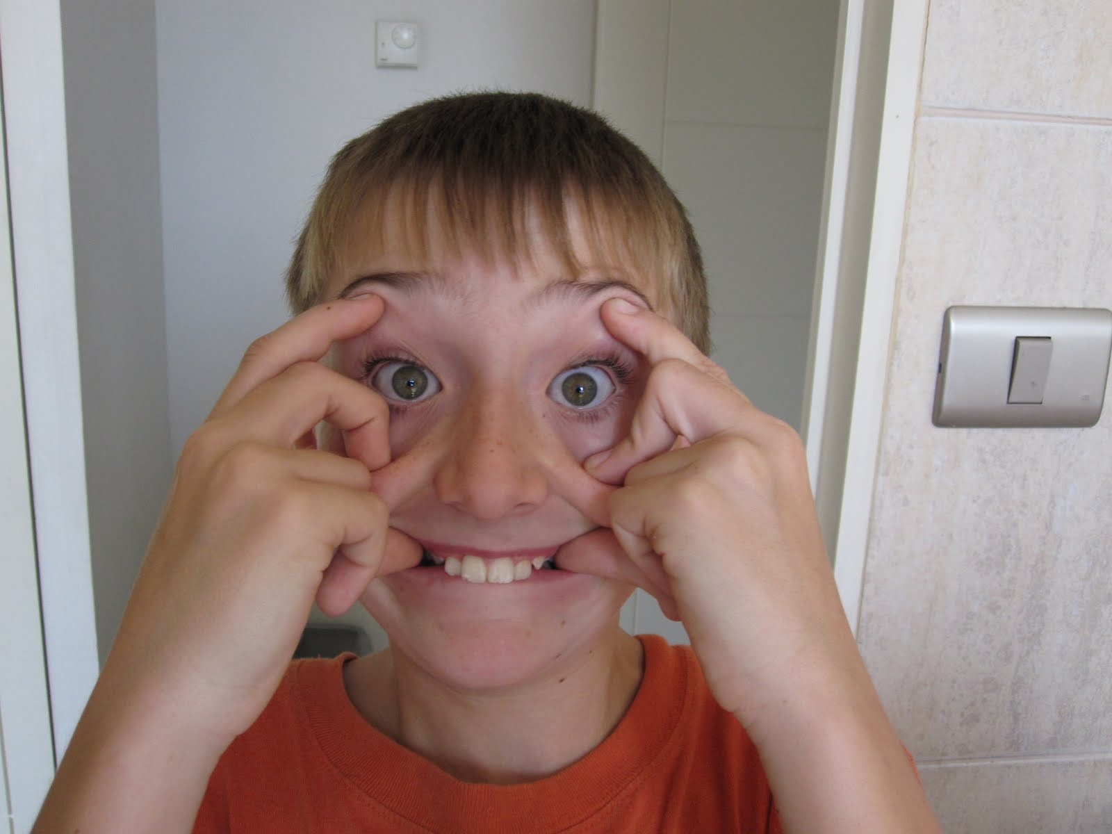 Our Life with 13 Kids * **: Funny Faces