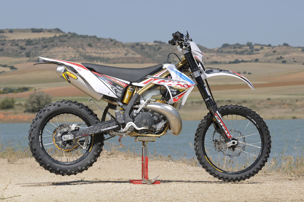 JAVISPEED: GAS GAS EC 300 Nambotin Replica: caramelo nacional