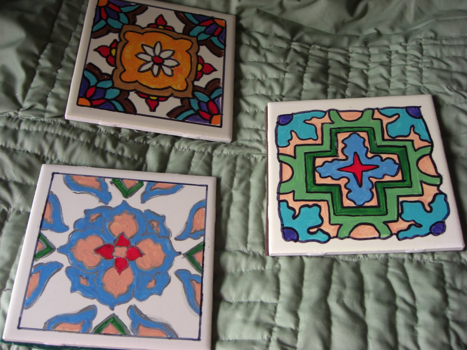 Nicole's Craftyness Unleashed: Painting Tiles