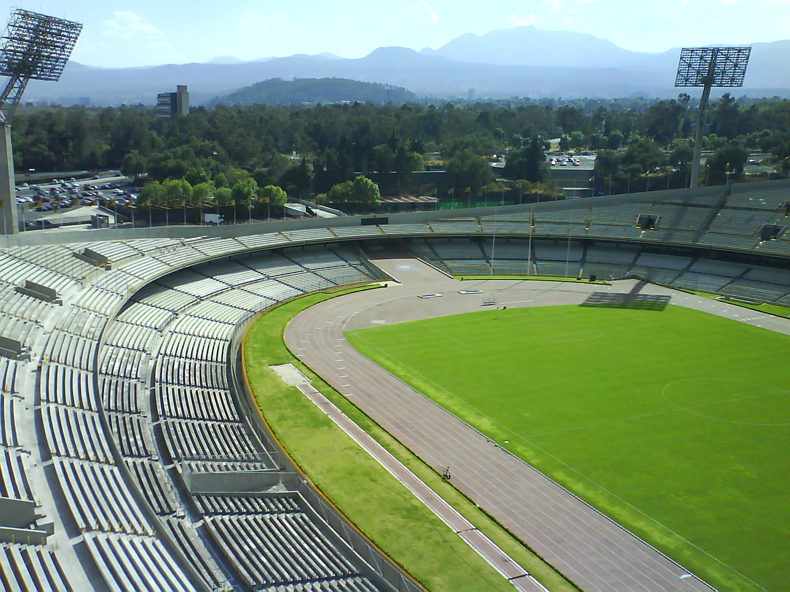 Estadio Olímpico Universitario de México - JetLag