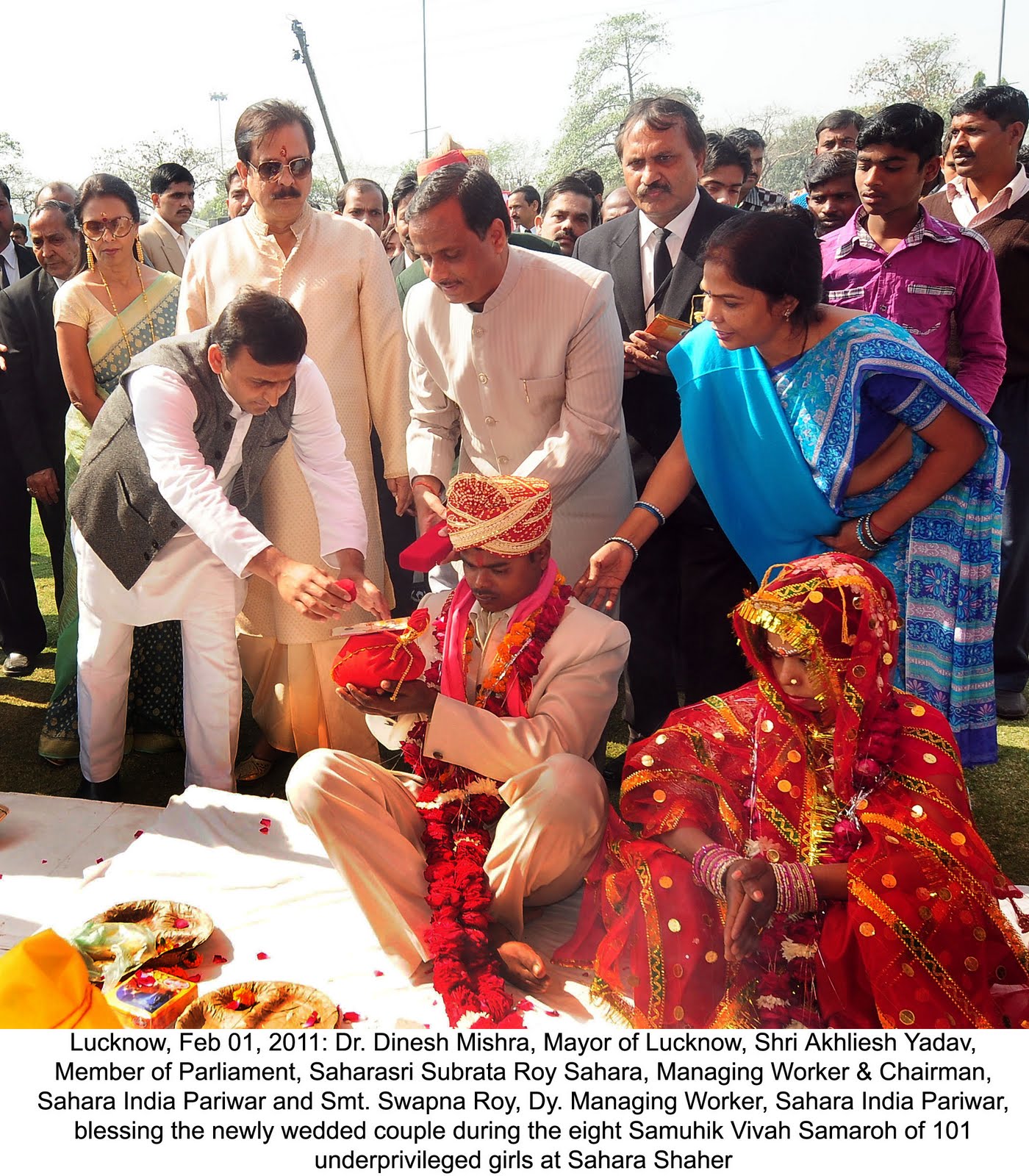 SAHARA INDIA: Sahara solemnizes 101 marriages of underprivileged in its ...