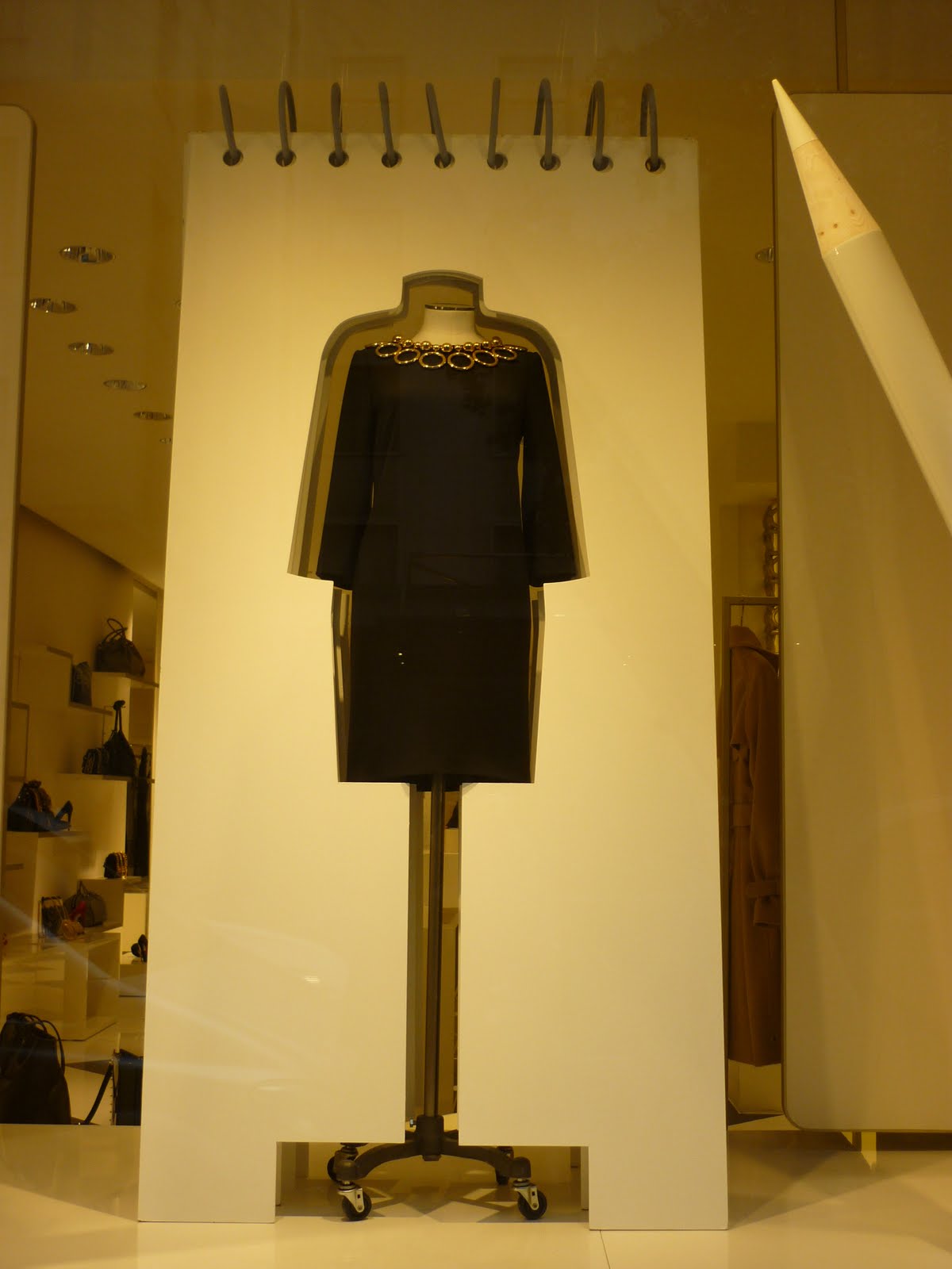 Moschino- Back to Sketching | visualmerchtoday