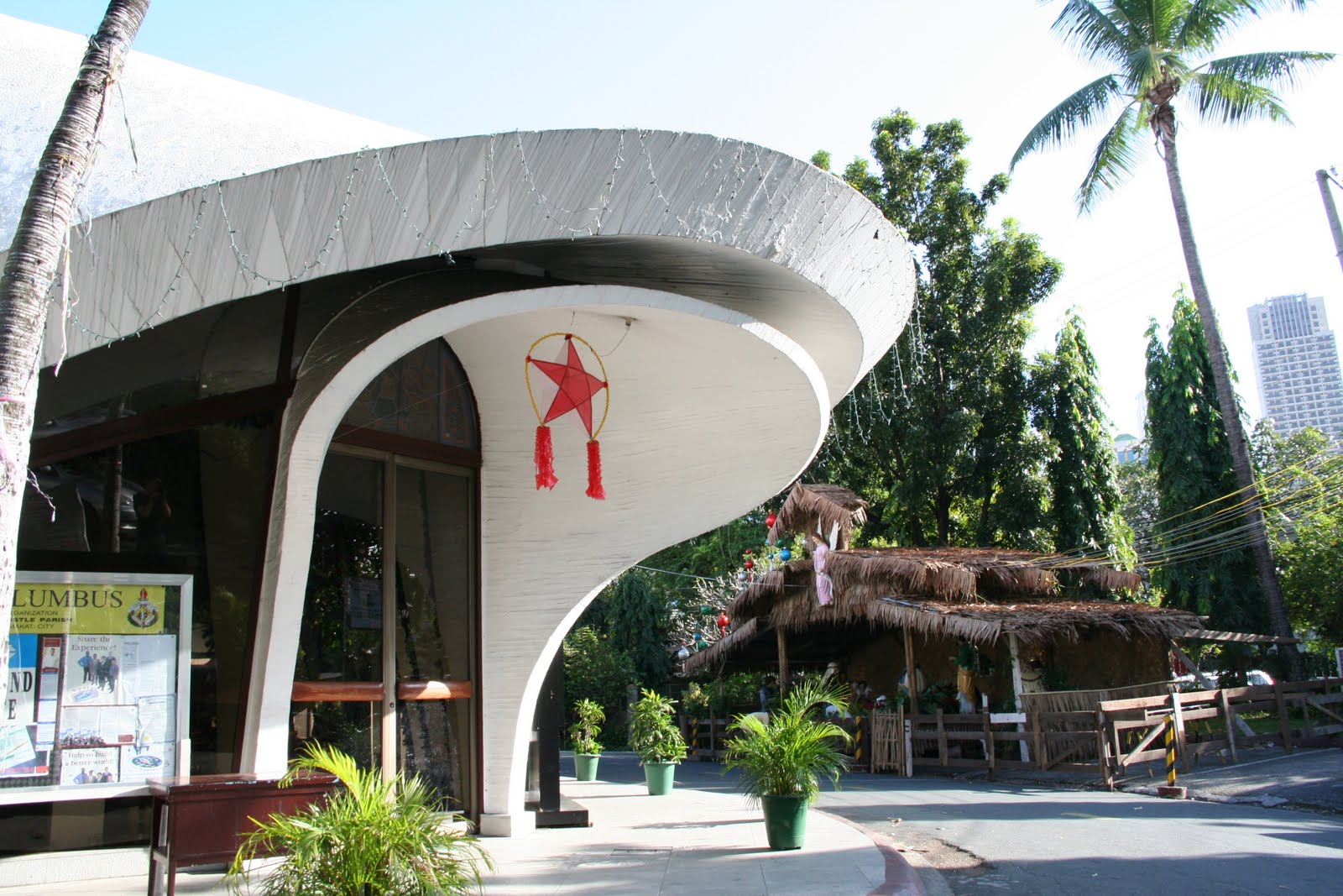 Looking Up: Leandro Locsin, Manila