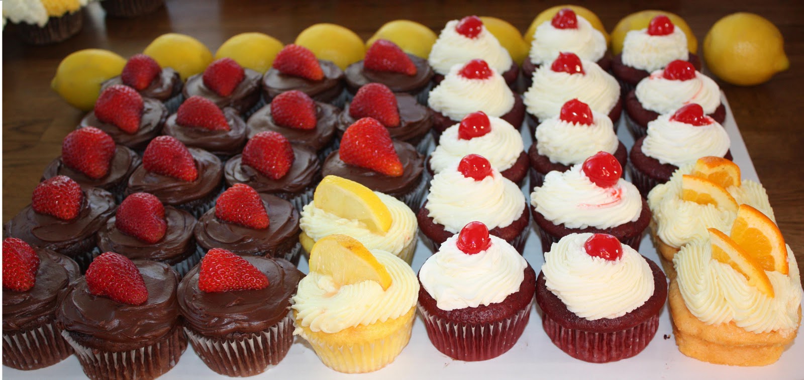 The Cake Mama: Gourmet Cupcakes